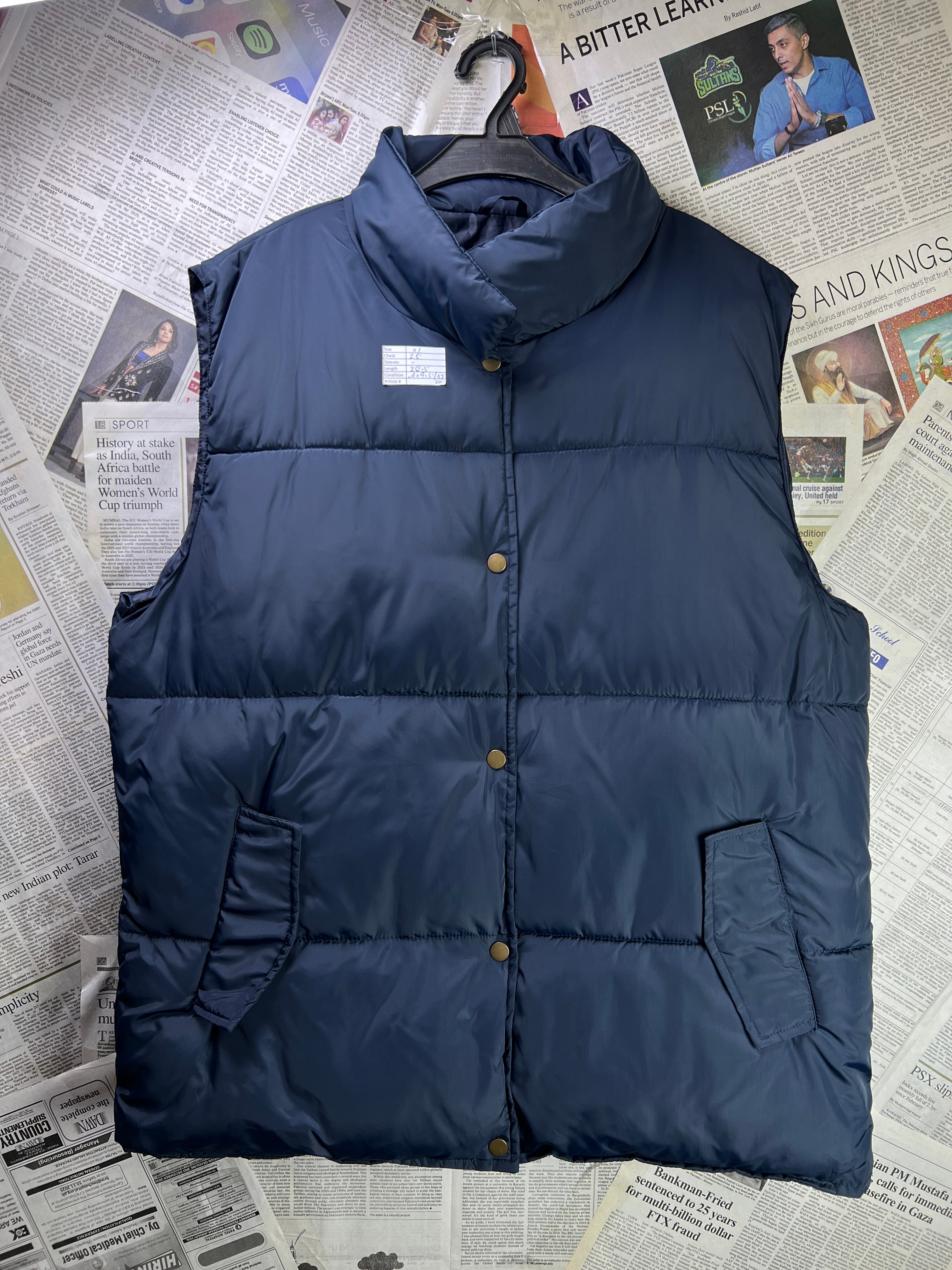 ® XL | Chest: 25" | Blue | Sleeveless Puffer Jacket | 2067 – Genuine Maal